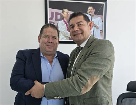 Armenta suma al nachista Eduardo Yayo Casas a la vocería de campaña