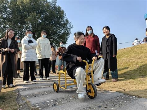 科学衔接，共赴美好—安吉县三官中心幼儿园和安吉乐三学校共同开展幼小衔接活动