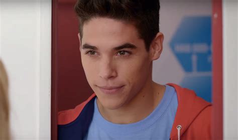 Netflix Presenta El Trailer De La Novela Musical Go Vive A Tu Manera