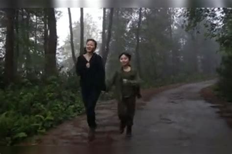 言传身教！43岁妈妈和13岁儿子陪伴锻炼，坚持打卡跑步4年