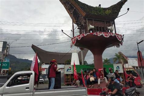Pmkri Dan Gmni Toraja Maknai Hari Sumpah Pemuda Dengan Mimbar Bebas