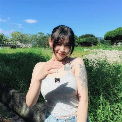 媗 shelly miu Threads Say more