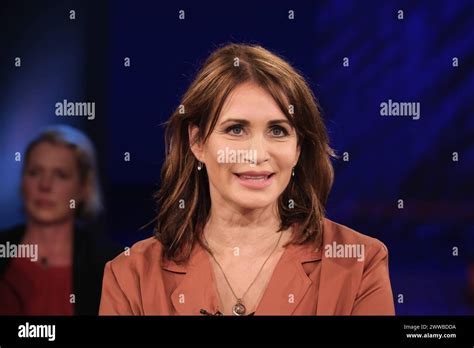 Anja Kling Schauspielerin Zu Gast In Der Ndr Talk Show Fototermin Am