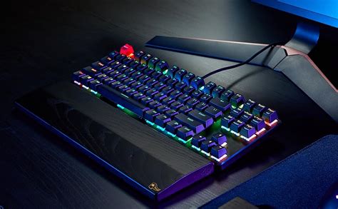 Amazon Com Glorious Gaming Wooden Wrist Rest Full Standard Size Brown Mechanical Keyboard