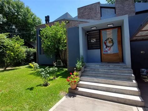 Venta Casa 3 Dormitorios 1 Cochera 287m2 Frers 2400 Ituzaingo Zona