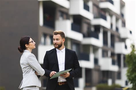 Entenda as 4 diferenças entre consultor imobiliário e corretor de imóveis