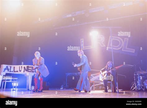 Lrdl Sul Palco Hi Res Stock Photography And Images Alamy