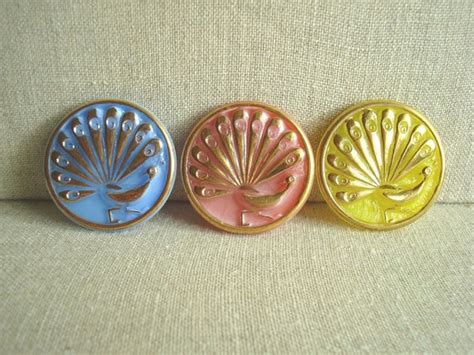 Czech Button Pretty Peacock Glass In Pink And Gold Czech Glass Artisans