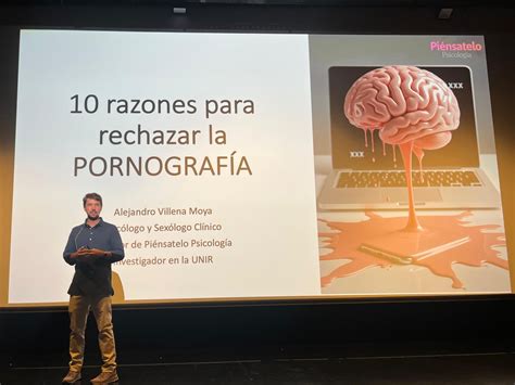 Charla A Adolescentes En Caló De Soli Sobre Los Riesgos De La