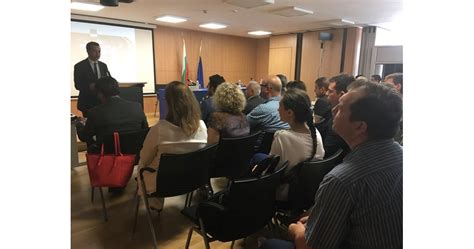 ЕК ще насърчава дигитализацията с повече средства и по малко бюрокрация
