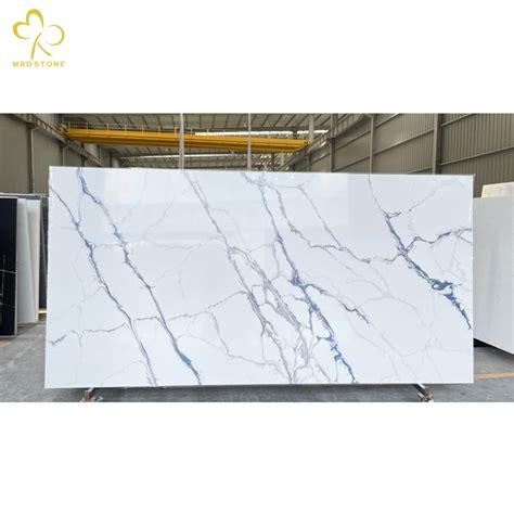 Calacatta White Artificial Quartz Slab Artificial Stone Dining Table