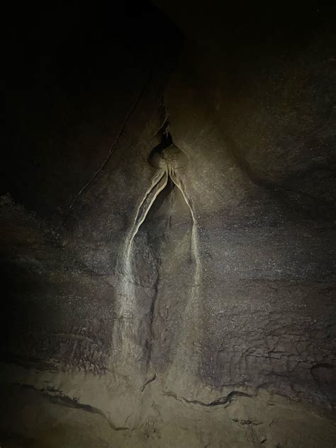 This Cave Formation In Missouri Nicknamed Mother Nature Images