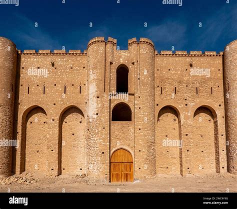 Detail Of Exterior Defensive Wall The Fortress Of Al Ukhaidir Or