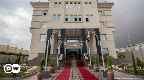 مصر الحكم بإعدام قاض بعد إدانته بقتل زوجته الإعلامية Dw 2022911