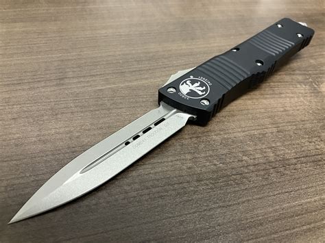 Shangrila Towers Miscellany Microtech Combat Troodon Review
