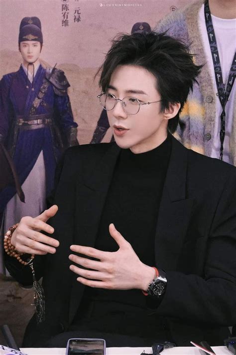 ปักพินโดย Baka Ouji ใน Anine ในปี 2024