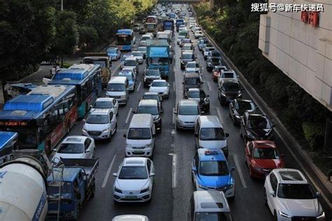 国庆节排队8小时充电1小时，纯电动汽车车主的噩梦来了？搜狐汽车搜狐网