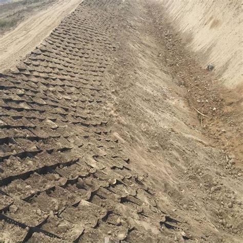 50mm 300mm Height Ground Stabilization Grid Corrosion Resistant