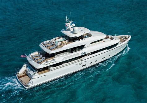 Understanding Yacht Types A Guide With Moonen Yachts