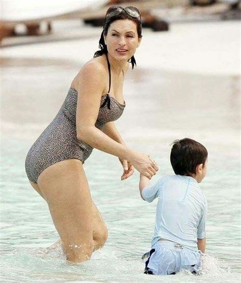 Pin On Mariska Hargitay