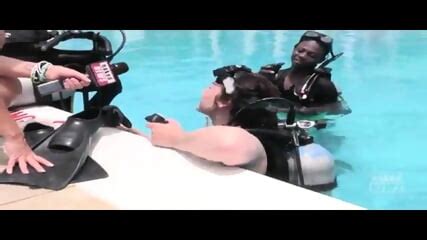 Naked News Naked Scuba Diving