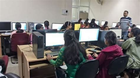 अभी है मौका Du Bhu और Jnu से करना चाहते हैं पीजी तो इस डेट तक करें