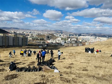 Б Ринченгийн нэрэмжит сайн дурын цэцэрлэгт хүрээлэн байгуулна