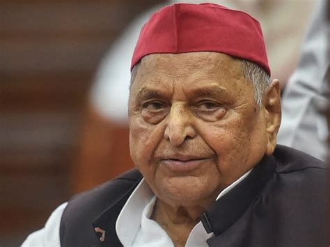 Mulayam Singh Yadav Death लंबी बीमारी के बाद सपा संरक्षक मुलायम सिंह
