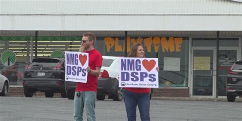 Workers Raise Awareness For Dsp Recognition Week