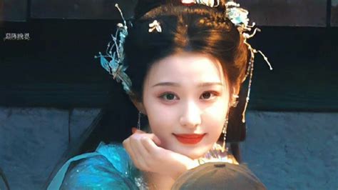 【刘宇宁直播】今晚的《囍》杀疯了 他好像吹出了纯正的唢呐声… 折腰花开 默认收藏夹 哔哩哔哩视频
