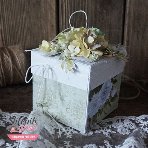 Sklepikgosi Komunijny Exploding Box