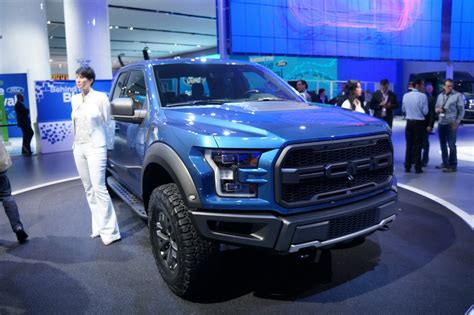 Photo 3 Ford F 150 Raptor 2015 En Direct De Detroit