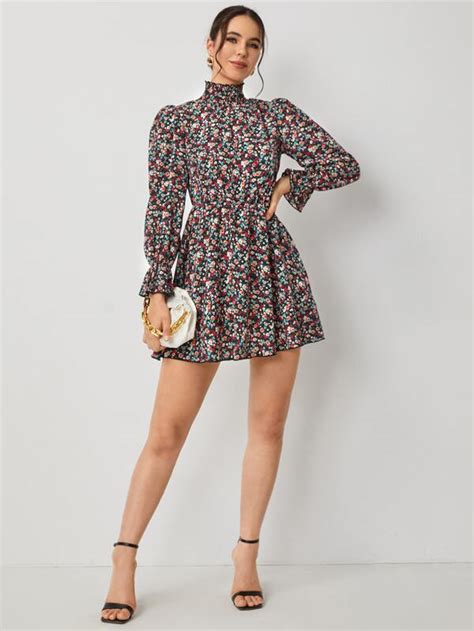 Shein Privé Ditsy Floral Shirred Flounce Sleeve Dress Without Belt