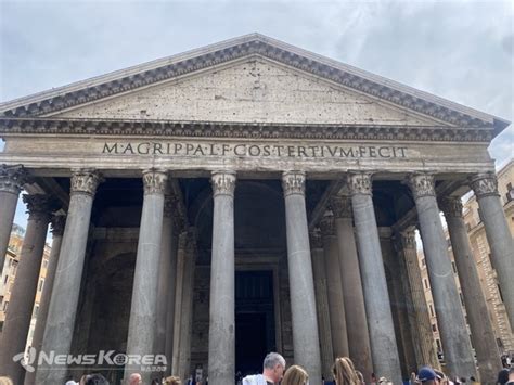 [유럽 예술산책] 로마의 살아있는 역사 판테온 신전의 비밀