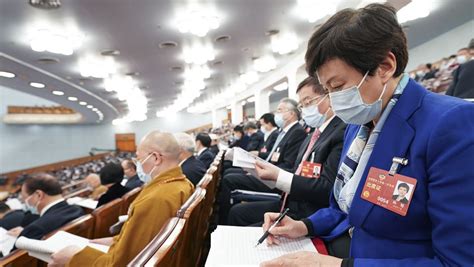 十四届全国人大一次会议第二次全体会议2023全国两会直播新华网