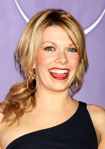 Mary Elizabeth Ellis Net Worth Celebrity Sizes