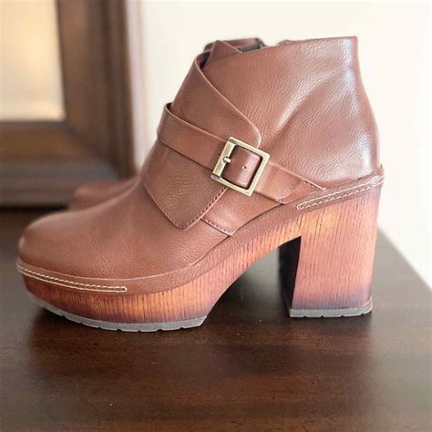 Korks Stacey Block Heel Platform Buckle Booties Women Gem