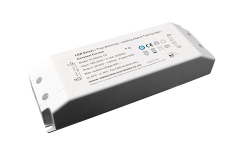30w 可控硅恒压调光电源