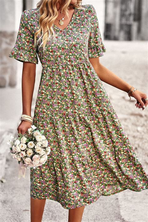V Neck Short Sleeve Casual Floral Midi Dress Cherieday