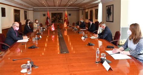 Средба на премиерот Заев со австриската министерка за Европа и Устав Едштадлер Австрија