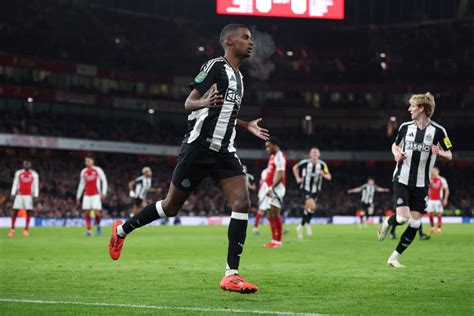 Alexander Isak Told He Is ‘bigger And Better Than Arsenal In Brutal