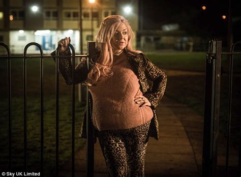 Sheridan Smith Looks Unrecognisable In Tv Show Ratburger Daily Mail