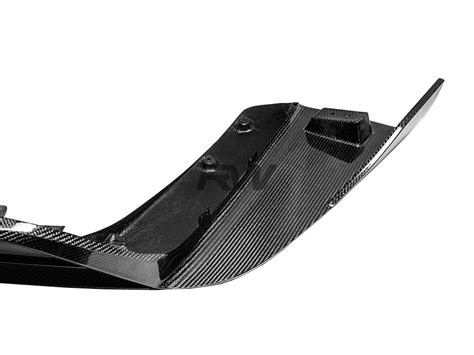 Tesla Model S Plaid Carbon Fiber Rear Diffuser 2021