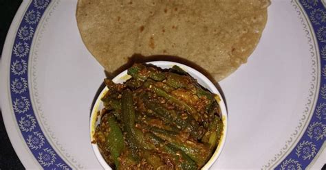 बेसन वाली भिंडी और रोटी Besan Wali Bhindi Aur Roti Recipe In Hindi