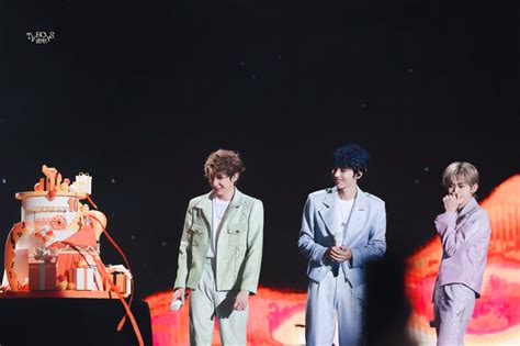 TFBOYS十周年演唱会神图 图源微博 高清图片堆糖美图壁纸兴趣社区