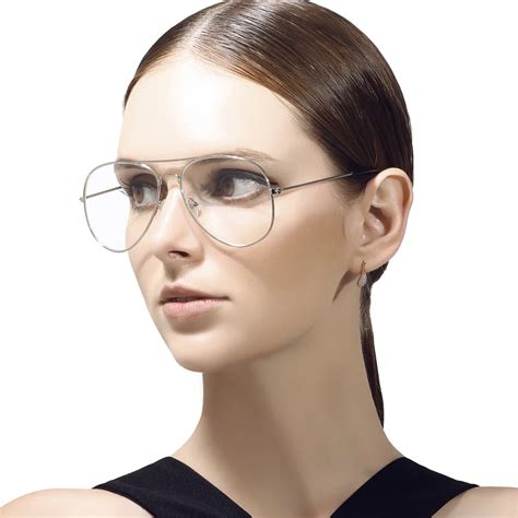 How Do You Become A Fashion Buyer Eyeglasses In Fashion