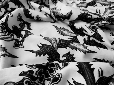 Premium Photo Details Of The Texture And Pattern Of Indonesian Batik