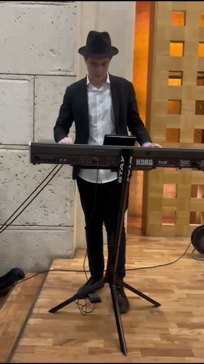 בהדלקת הנר השישי בטקס היומי בבית הכנסת המרכזי כובד הנגיד הרב יהודה דווידוב Youtube