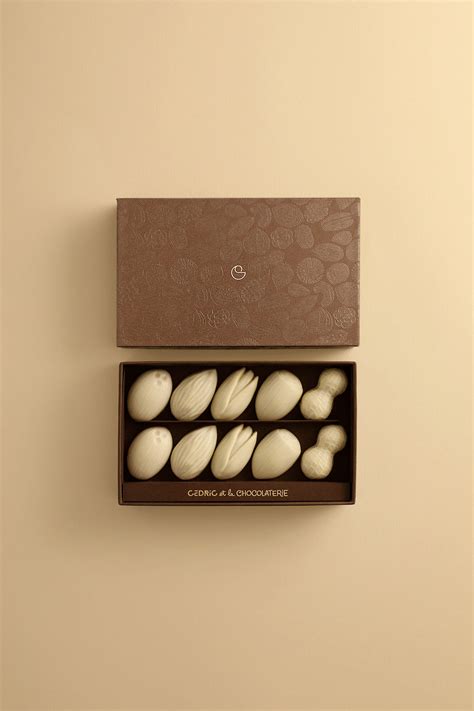 10 White Chocolate Candy Cedric Et La Chocolaterie