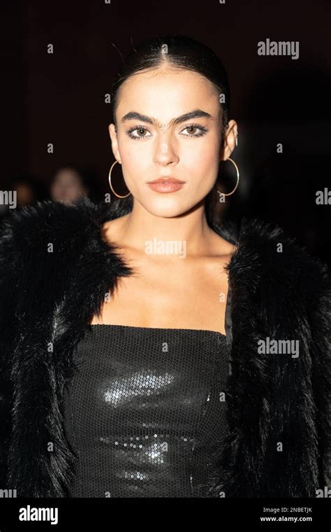 Sarah Jane Nader Fotos Und Bildmaterial In Hoher Auflösung Alamy